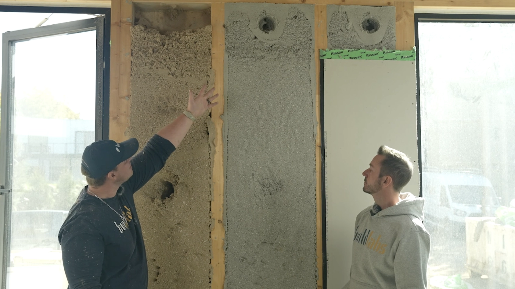Cellulose vs. Fiberglass Insulation | Comparative Analysis Guide